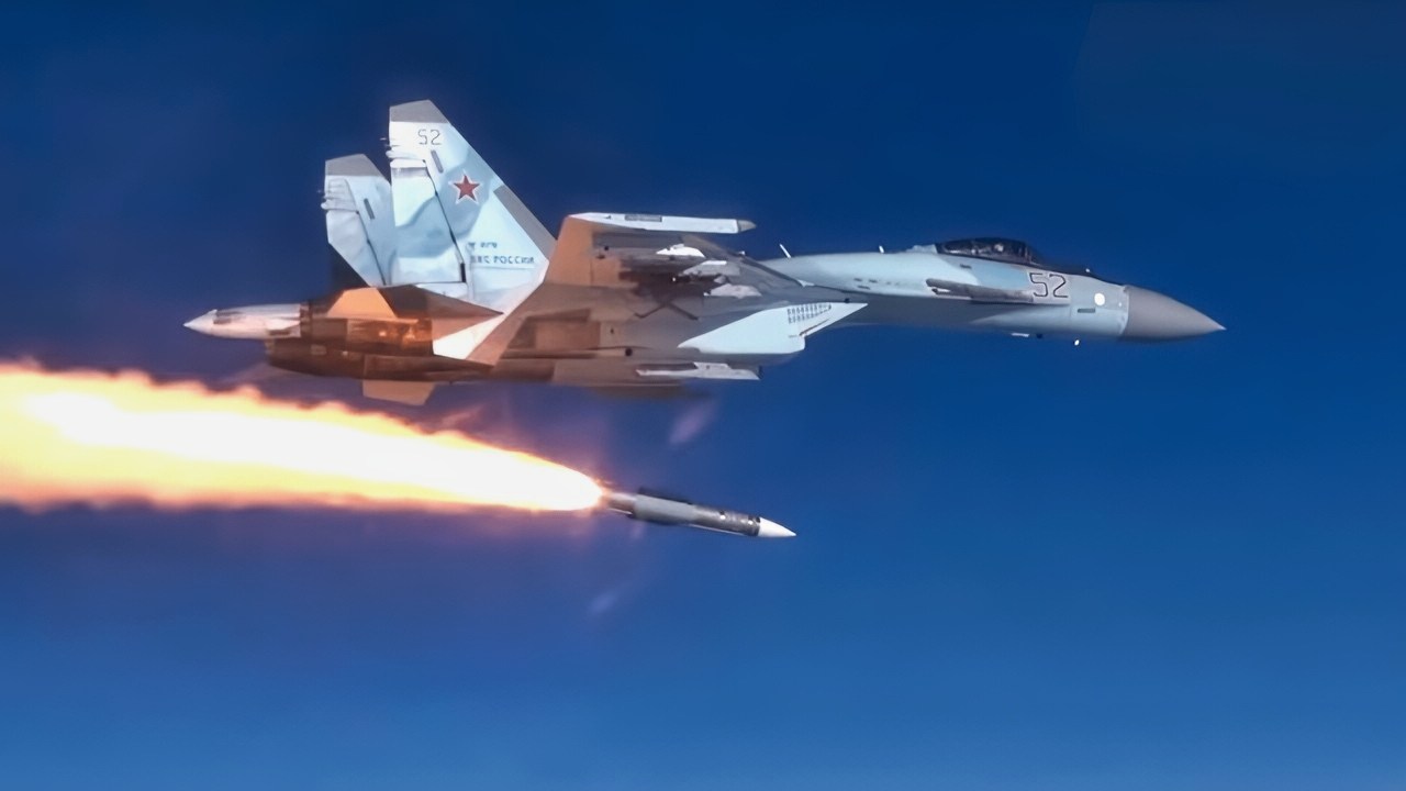 The Mach 2.25 Su-35 Flanker-E Fighter Has a Message for the U.S. Air Force