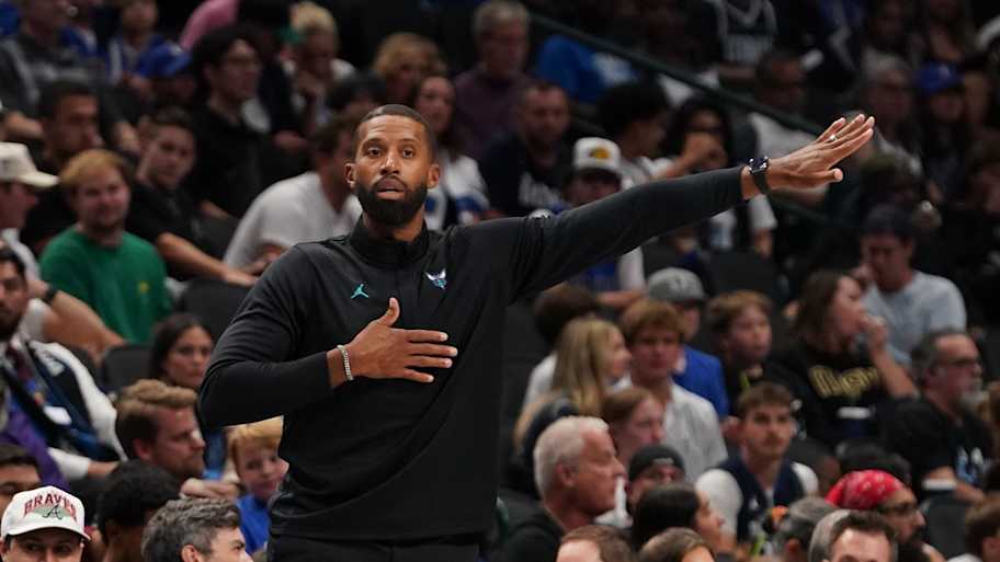 Hornets coach Charles Lee given impressive rank amongst NBA coaches