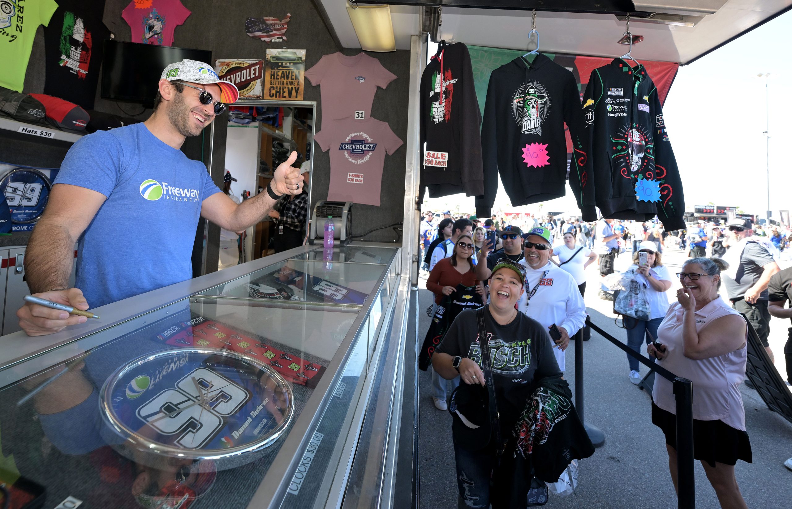 Daniel Suarez Signs With Spire for 2026 Following Trackhouse Exit