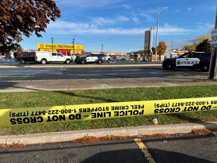 Mother of Ontario woman shot dead by man involved in Amber Alert speaks out