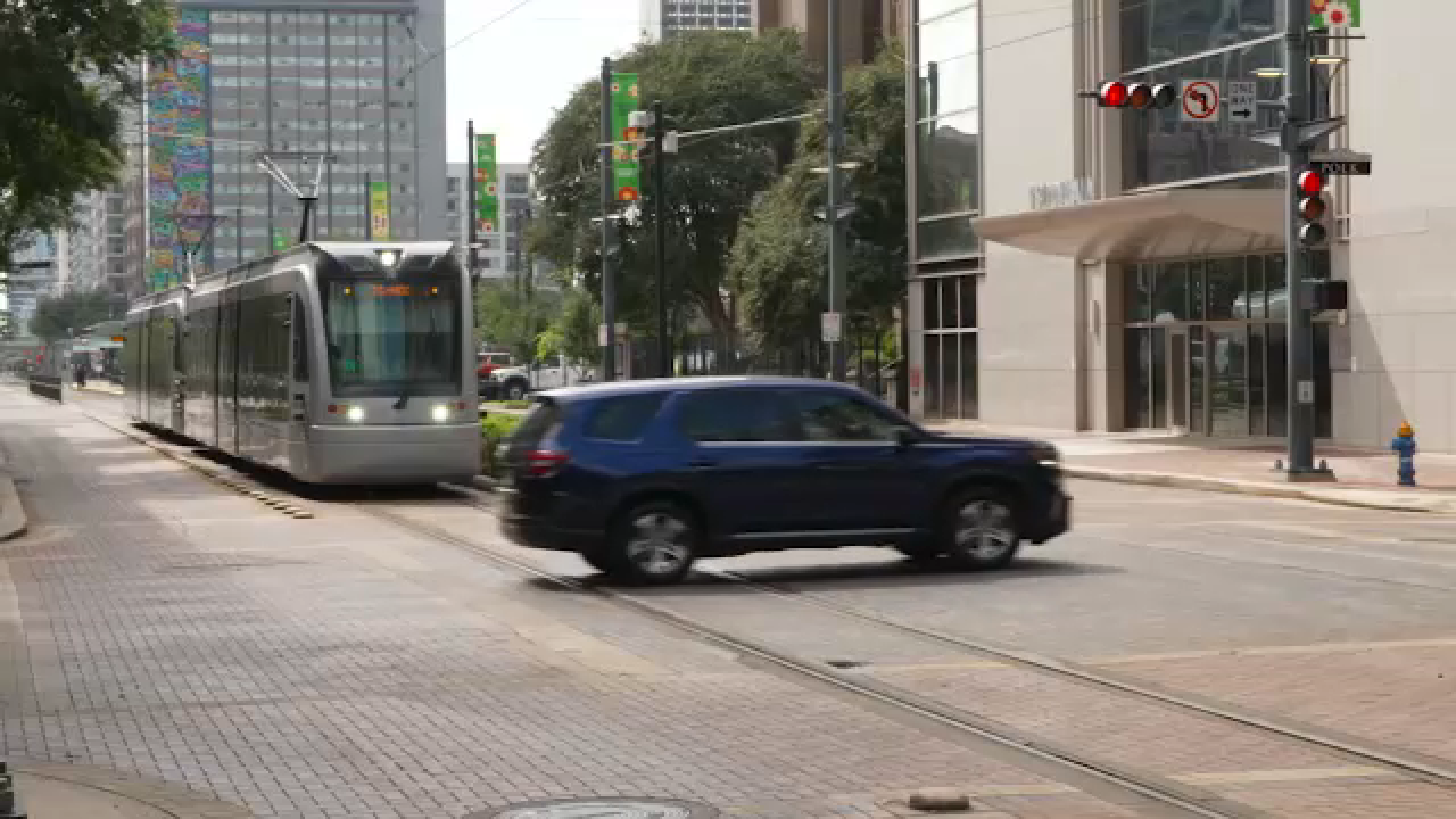 Increased delays on METRO's Red Line reported after change to traffic ...