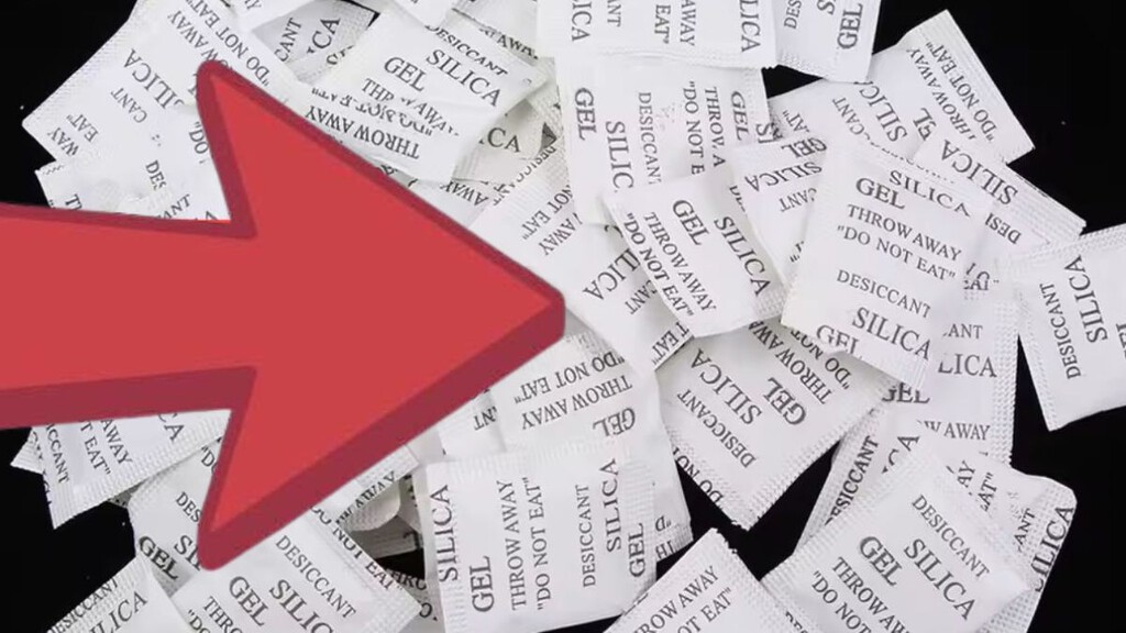 Si encuentras estas bolsitas, tienes un tesoro: úsalas para quitar el ...