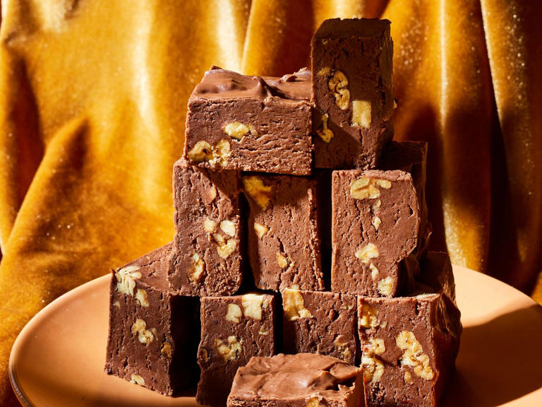 Mamie Eisenhower's million dollar fudge is the vintage treat we can't ...