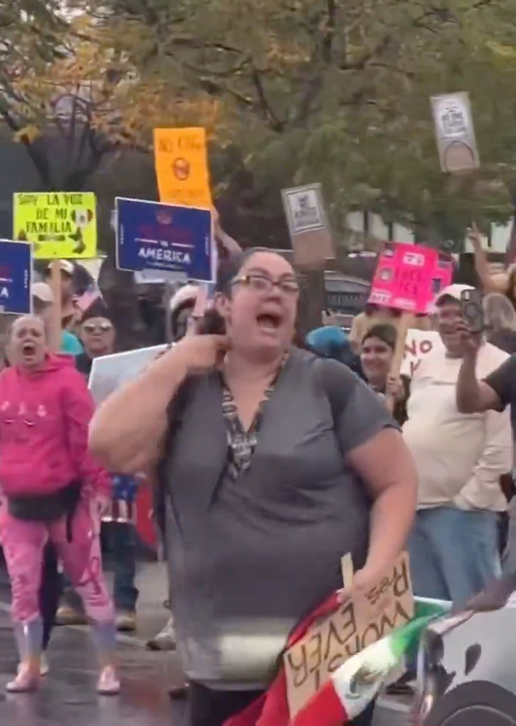 Chicago principal claims teacher who made sick Charlie Kirk gesture is ...