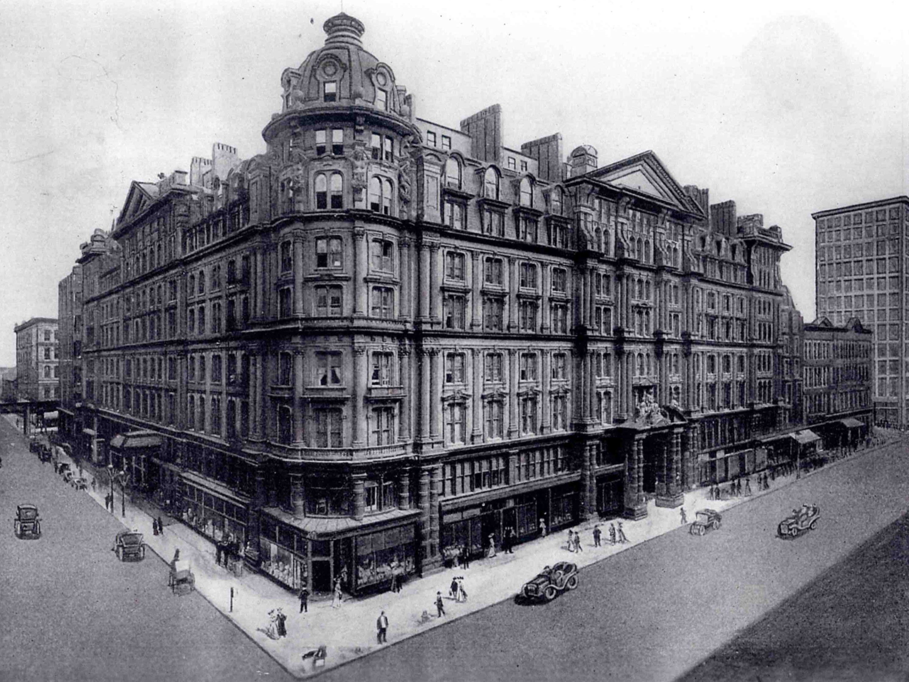 Take a look inside Palmer House, a Gilded Age hotel that has hosted US ...
