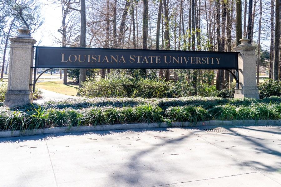 LSU presidential search committee to discuss applicants to interview ...