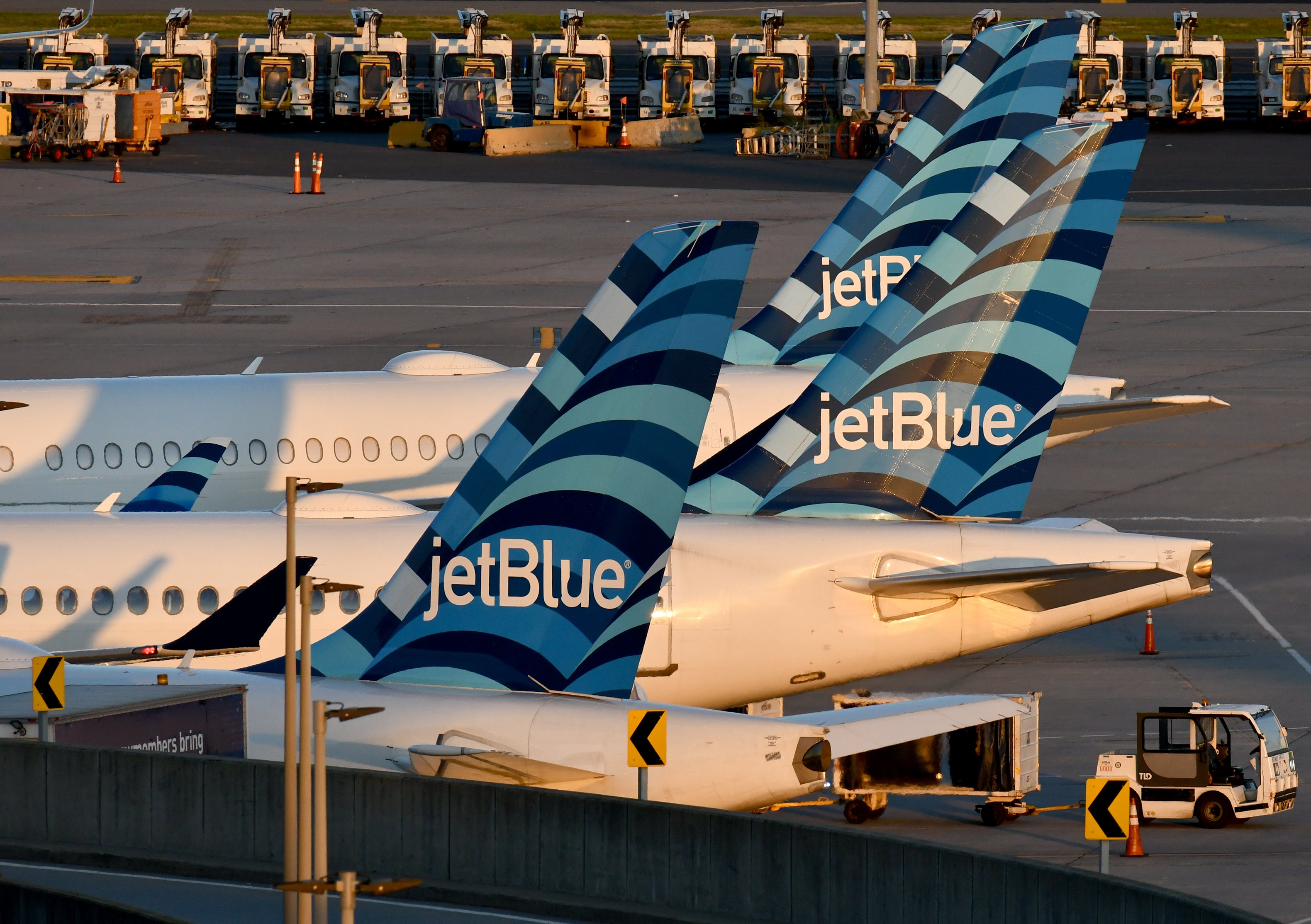 Get 250 JetBlue Points Every Time the Patriots Win This Season