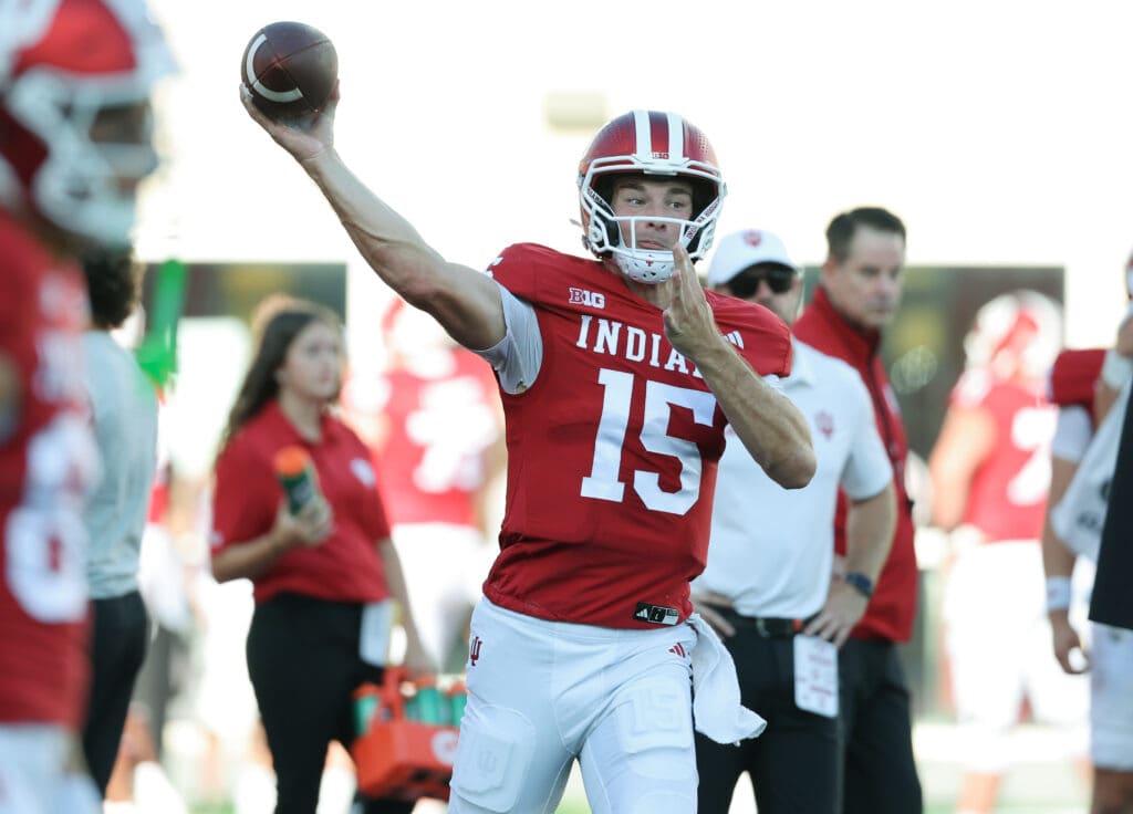 Back in Pac-12 territory, Fernando Mendoza has a chance to put his skill and intelligence on display