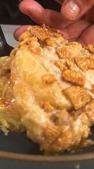 Cinnamon Toast Crunch Cake