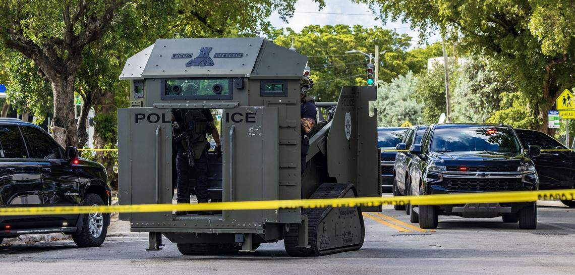 Gunfight between two brothers led to Miami officers being shot, police say