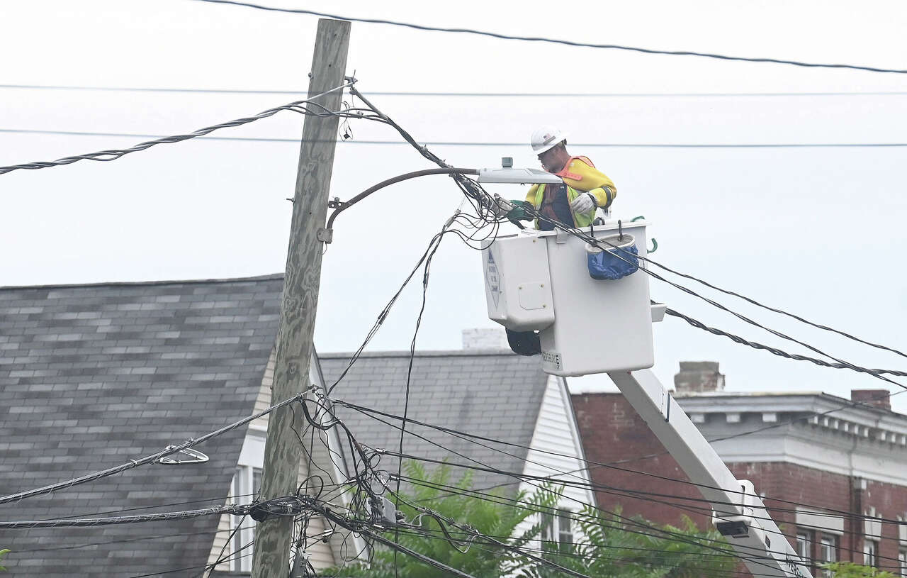 Transformer fire in Montville knocked out power for nearly 1,500 ...