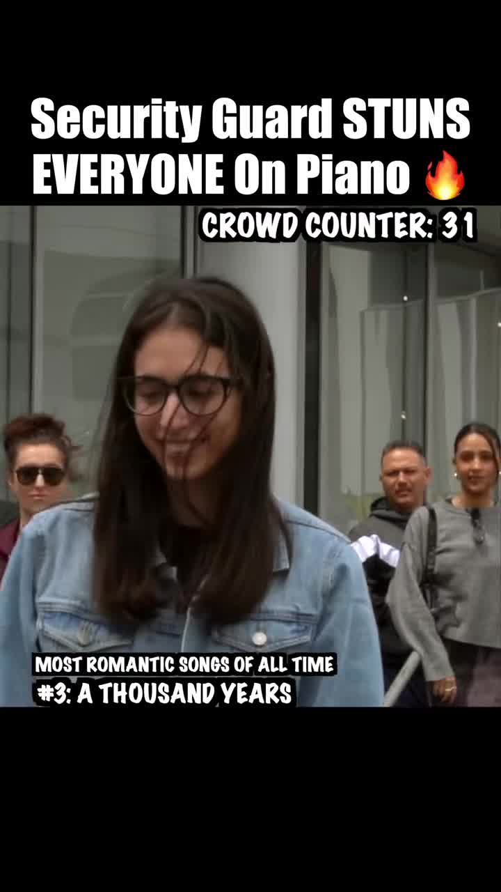 Security guard stuns everyone on piano 🔥