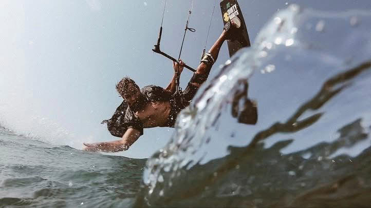 Südafrika: Kitesurfer Graham Howes starb nach Zusammenstoß mit Wal