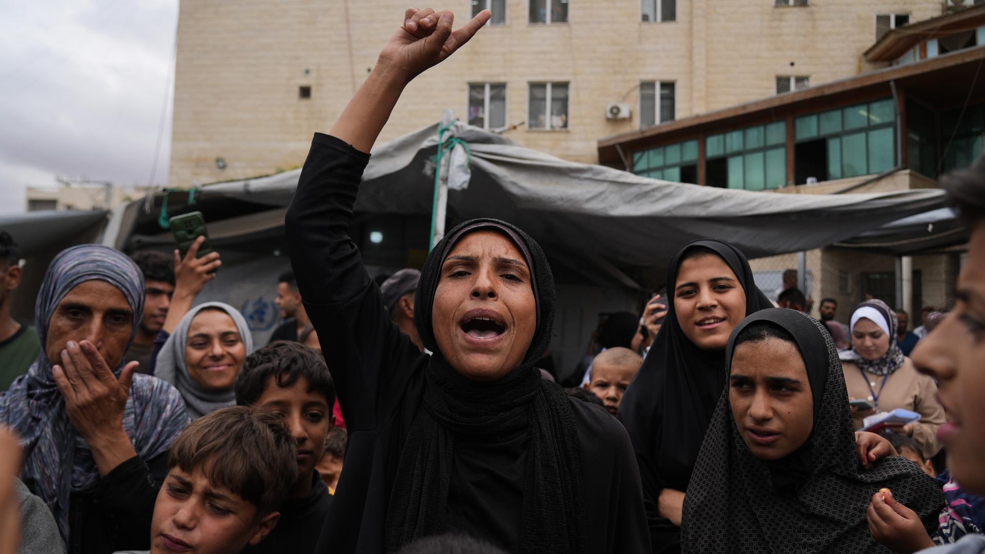 Israel and Hamas agree to pause Gaza war, Colorado libraries offer access to banned books ...