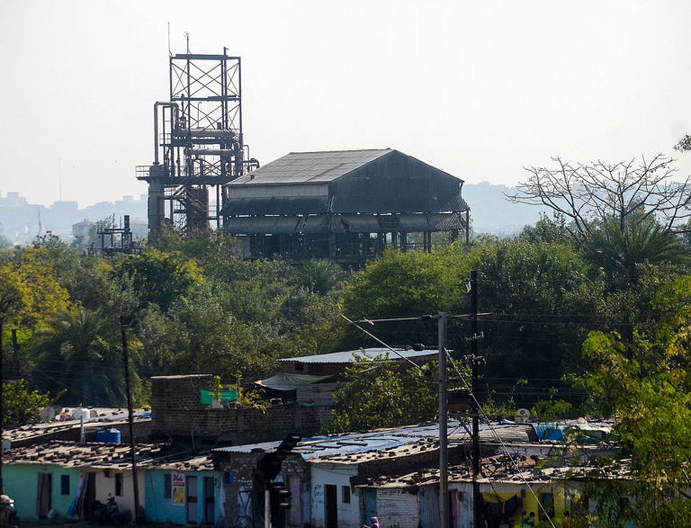Madhya Pradesh HC directs govt to relocate toxic ash from Union Carbide