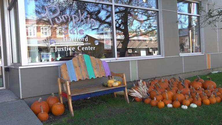 El pueblo de Valencia en el que veranean Juan del Val y Nuria Roca: un ...