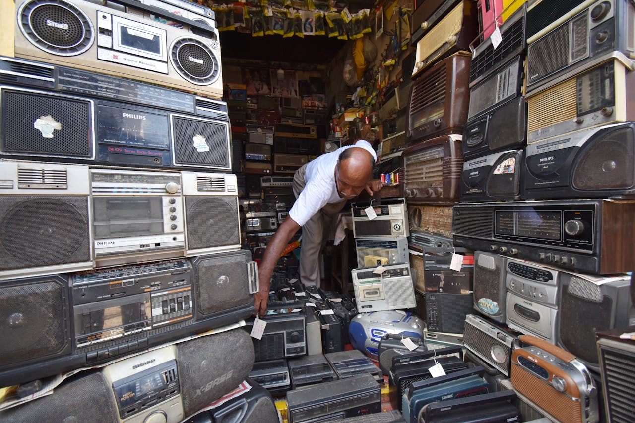 15 old tech gadgets worth thousands to collectors today