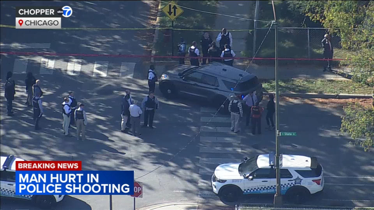 Possible robbery suspect shot, seriously injured by CPD in Roseland: police