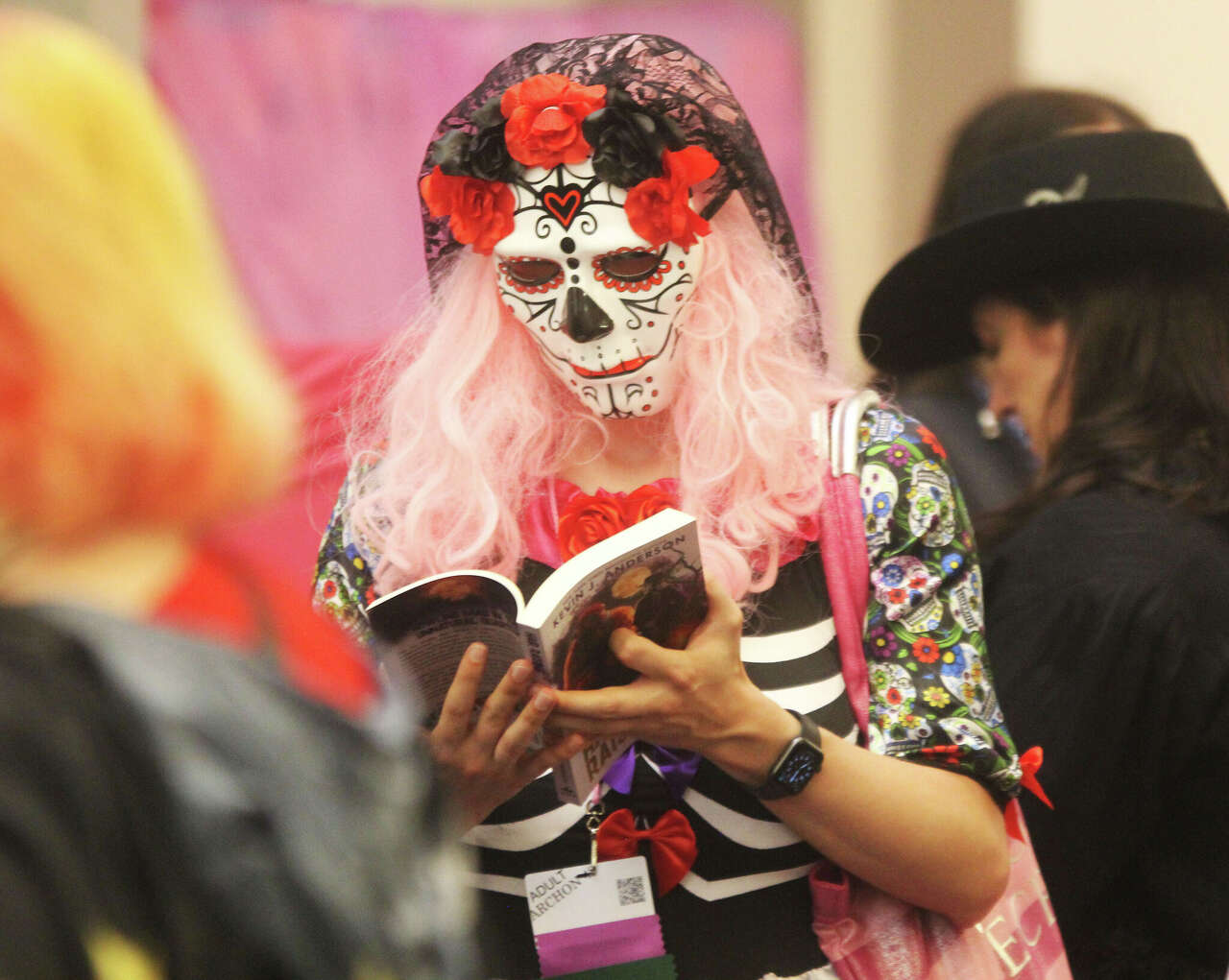 ARCHON sci-fi convention draws fans to Collinsville