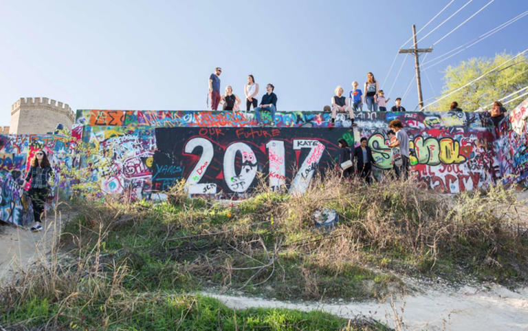 'Austin before Tesla': TX get nostalgic over bygone graffiti park