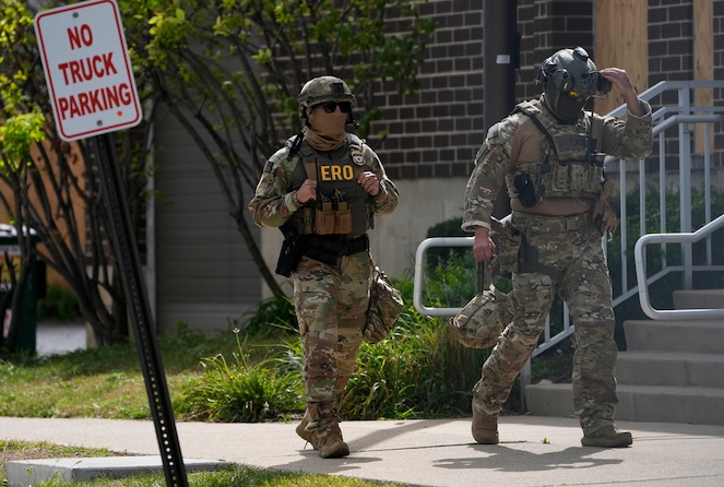 Envelopes with white powder sent to two Texas ICE offices, no public threat