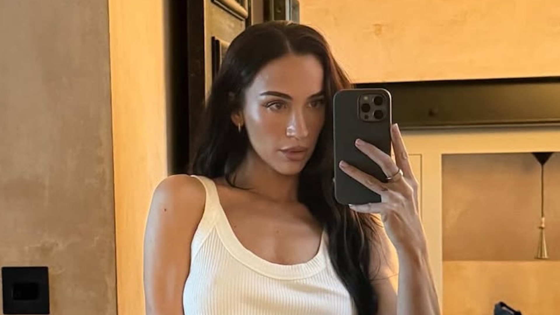 Who Is Darius Rucker's Fiance? 5 Things to Know About Emily Deahl