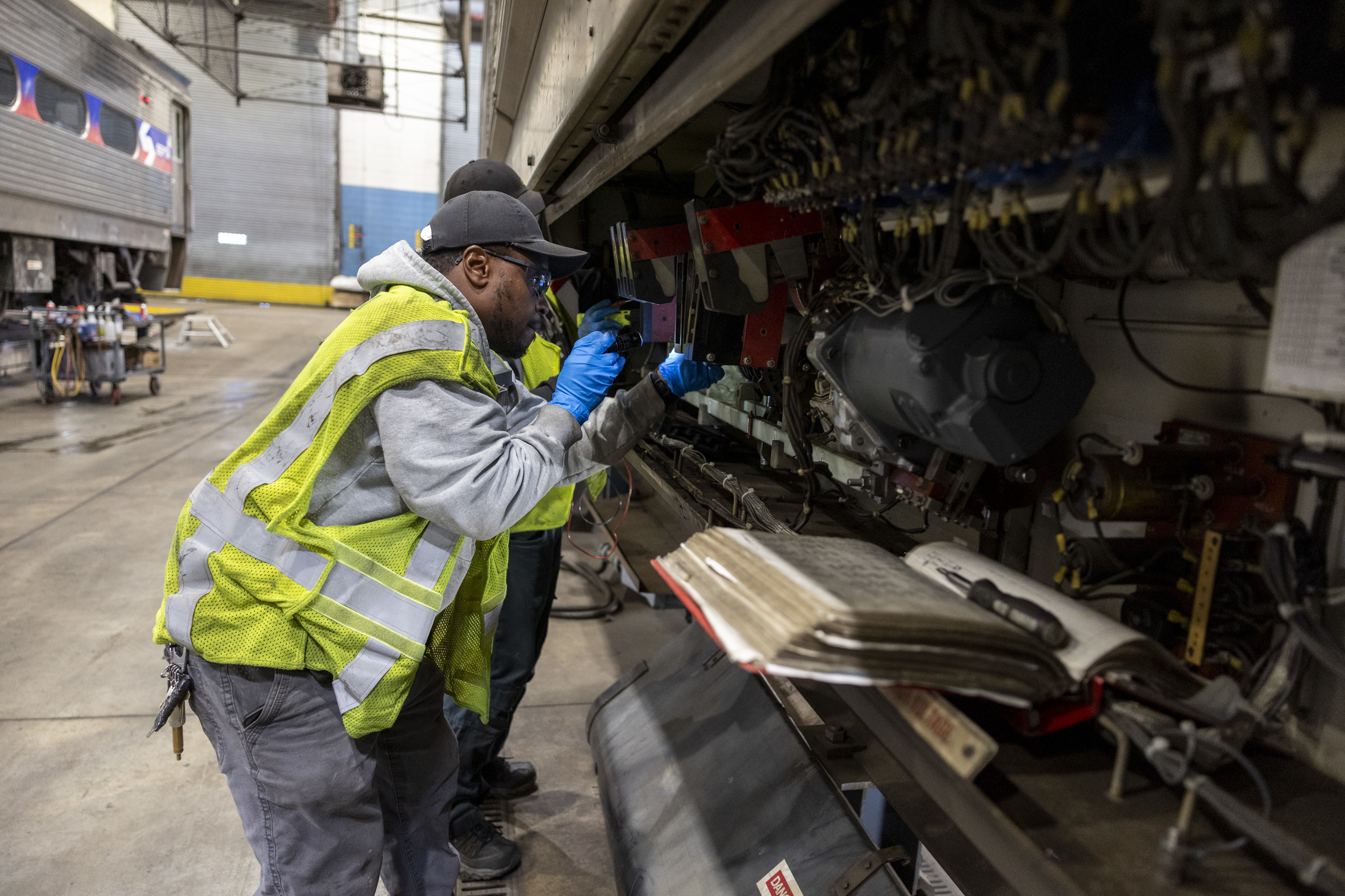 See inside SEPTA’s efforts to inspect Regional Rail cars that keep ...