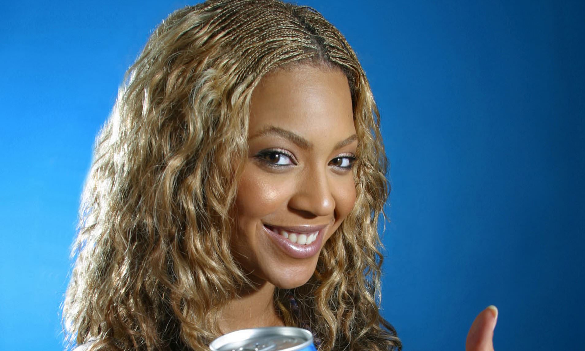 Fat jabs take the fizz out of Pepsi sales: Health aware consumers cut ...