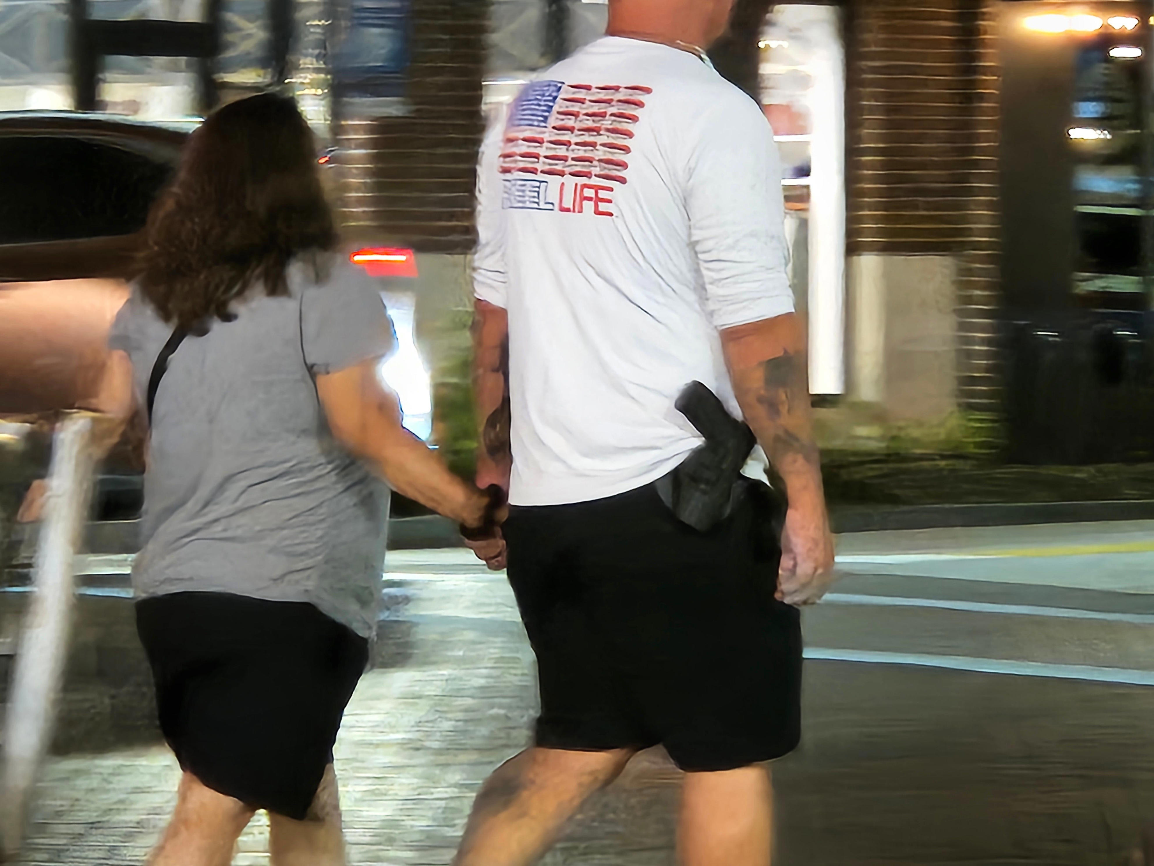 Florida now allows open carry. What weapons are legal for people with ...