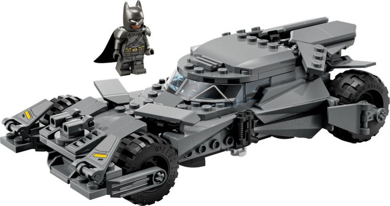 New LEGO Batman Sets Coming Ahead of LEGACY OF THE DARK KNIGHT