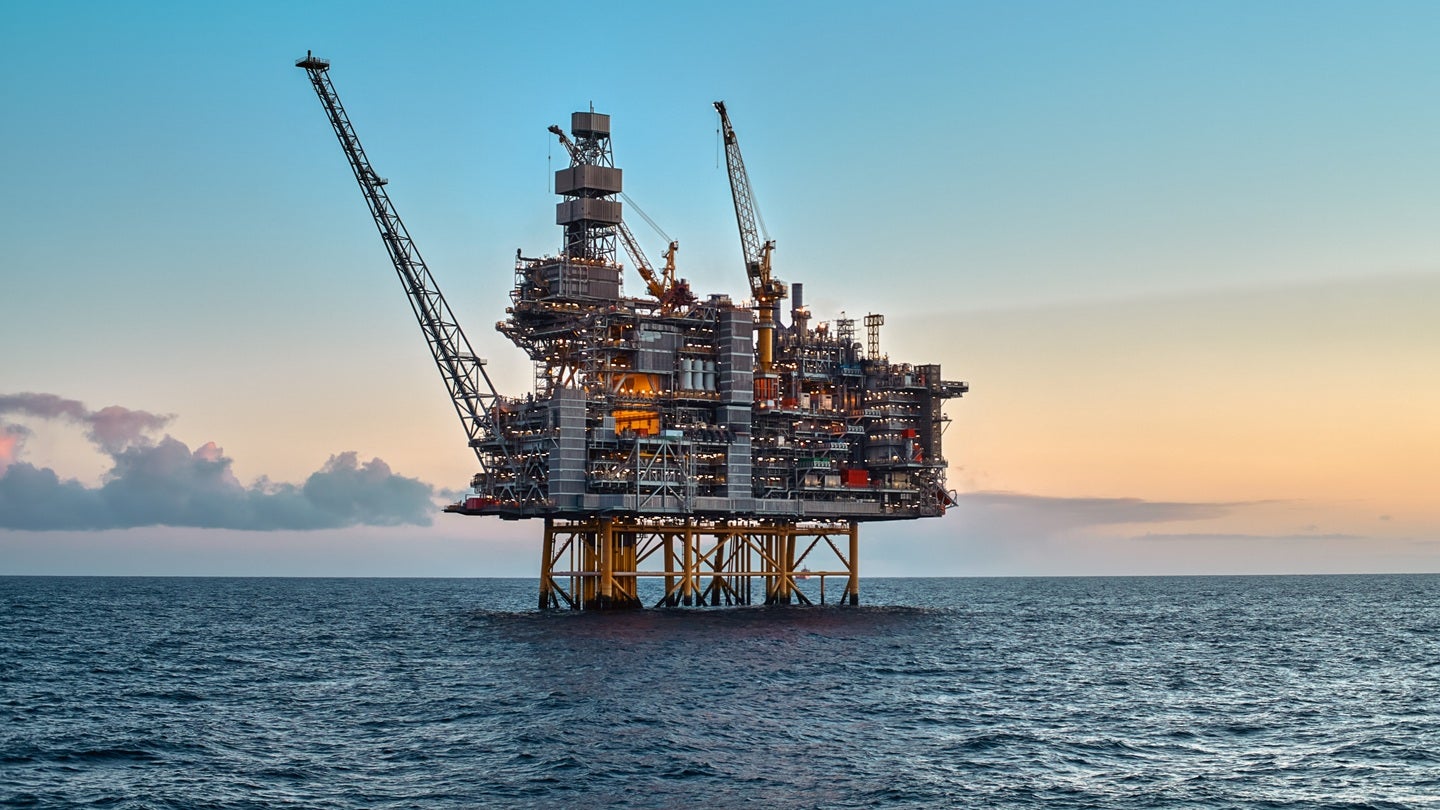 Shell seeks new licence for Venezuelan Dragon gas project