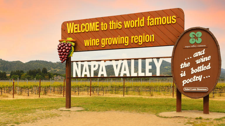 Explore The Natural Beauty Of California's Napa Valley At A Must-Visit ...