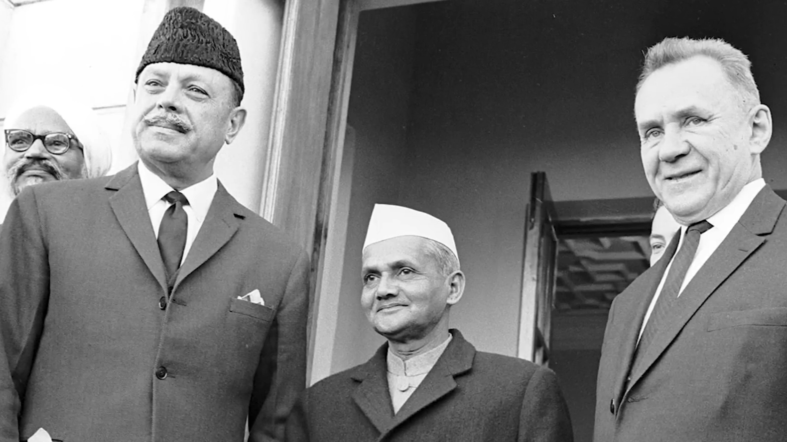 Why India Grew Closer to the Soviet Union