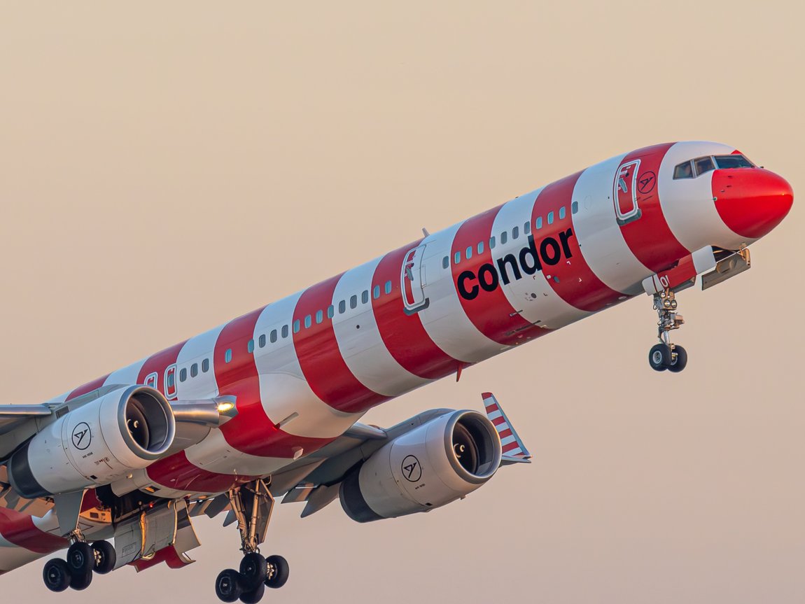 End of an Era: Condor Flies One Last Time with a Boeing 757