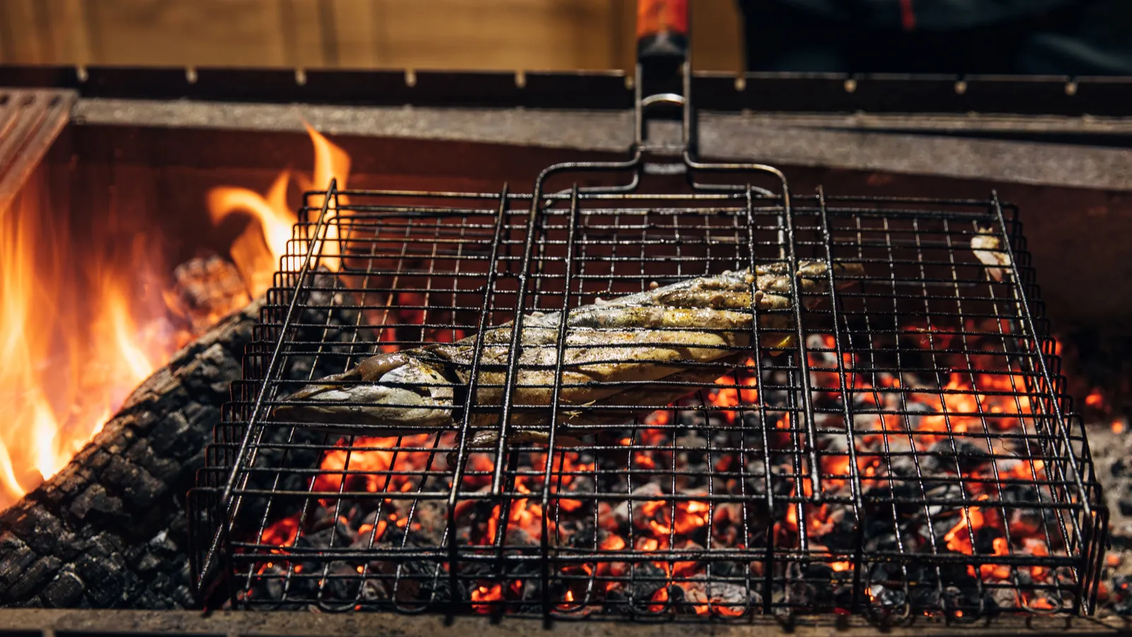 Master the art of grilling fish without sticking or burning