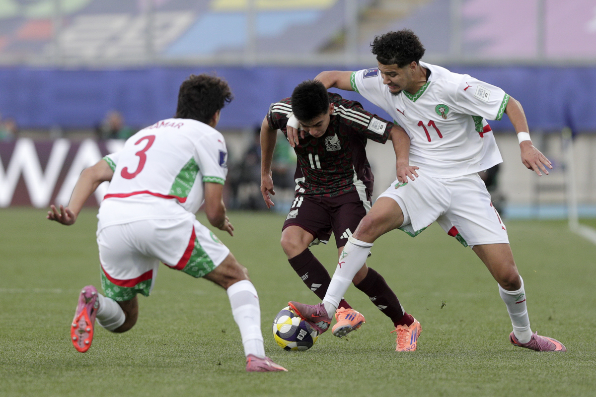 Barcelona y Real Madrid tienen informes positivos de Gil Mora