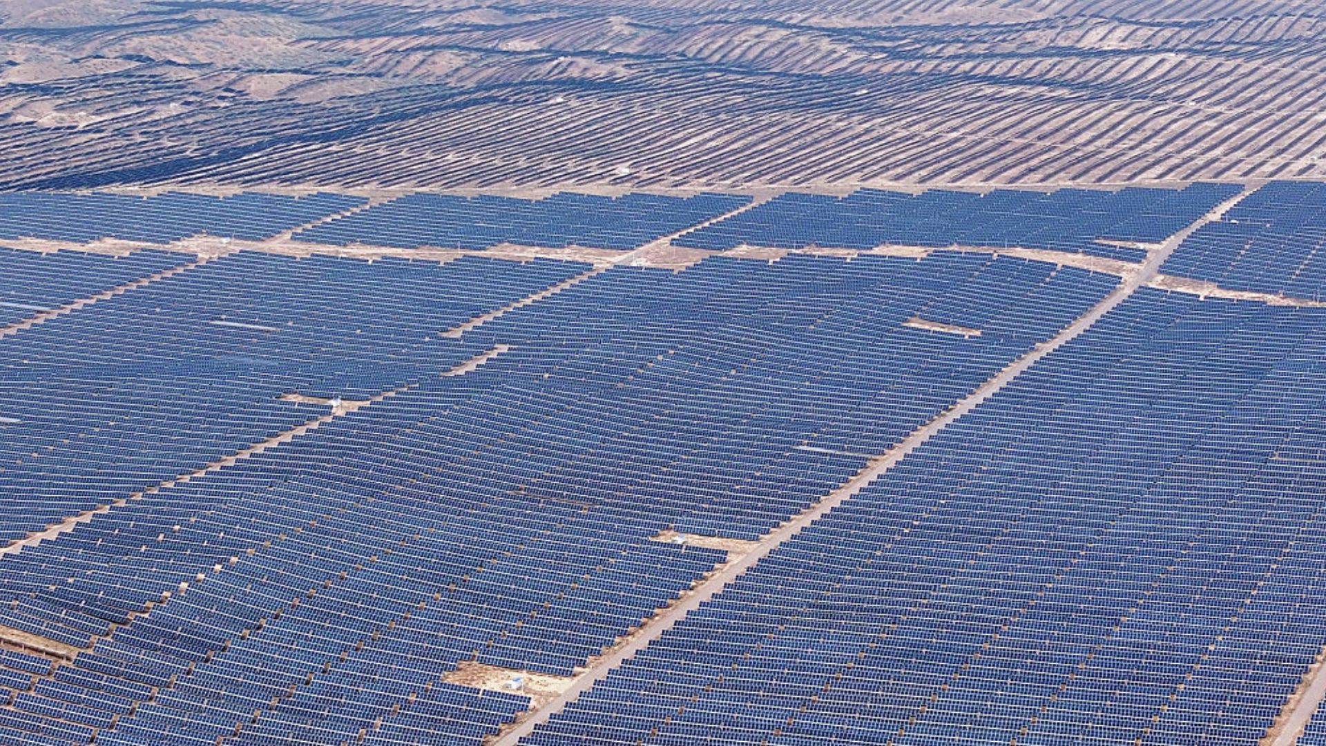These are the biggest solar farms of 2025, rewriting the world’s energy map