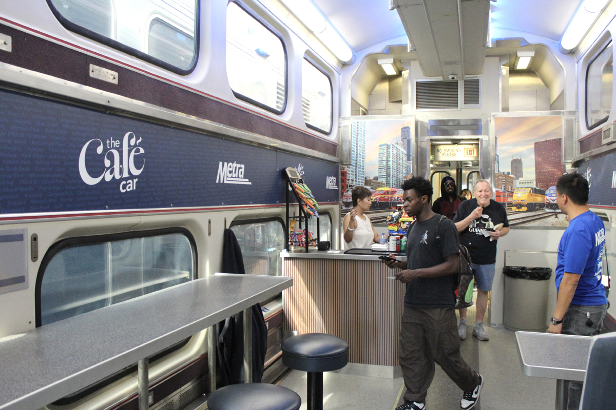 Chicago's Metra rolls out homemade café car