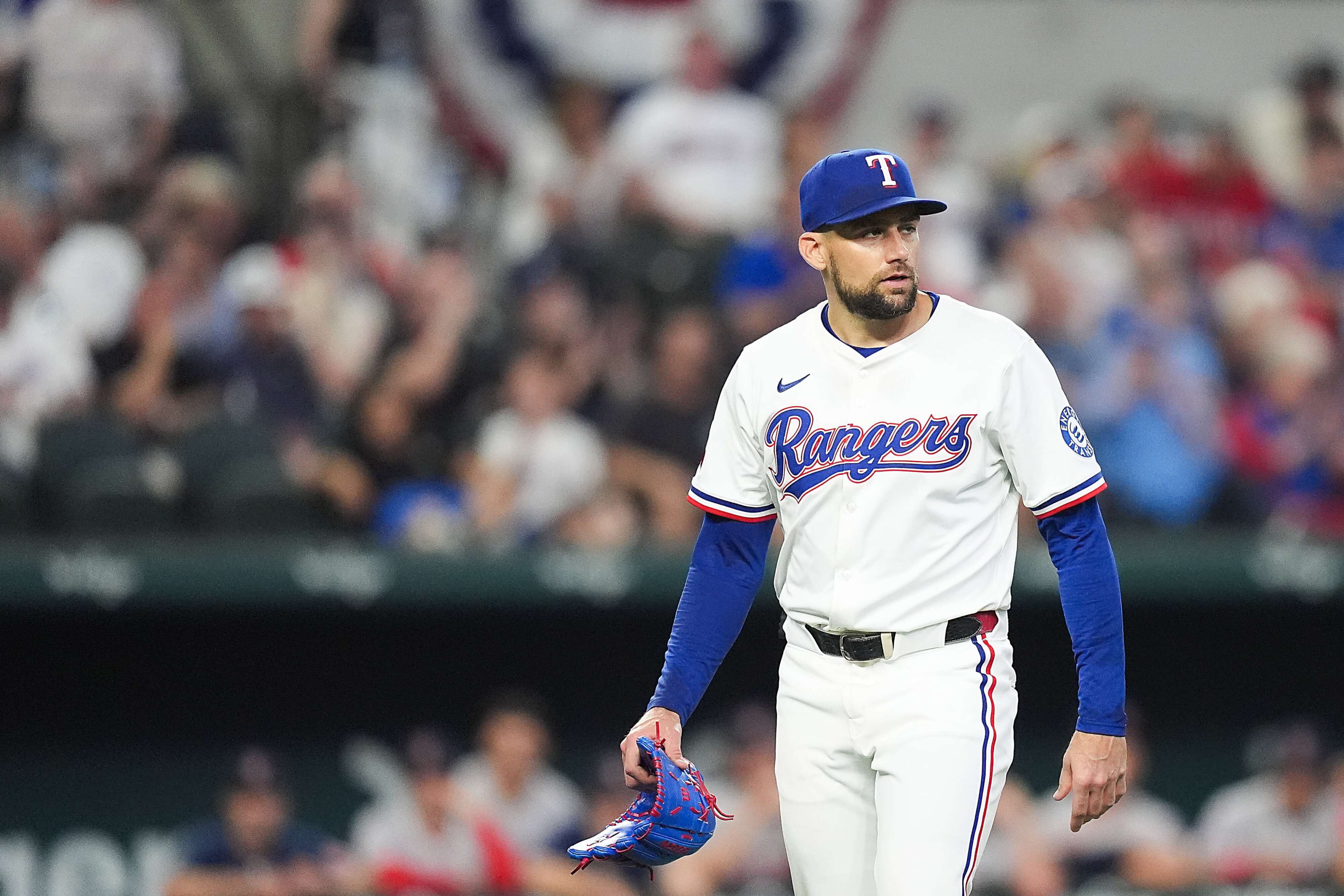 Texas Rangers pitcher Nathan Eovaldi undergoes surgery for sports hernia