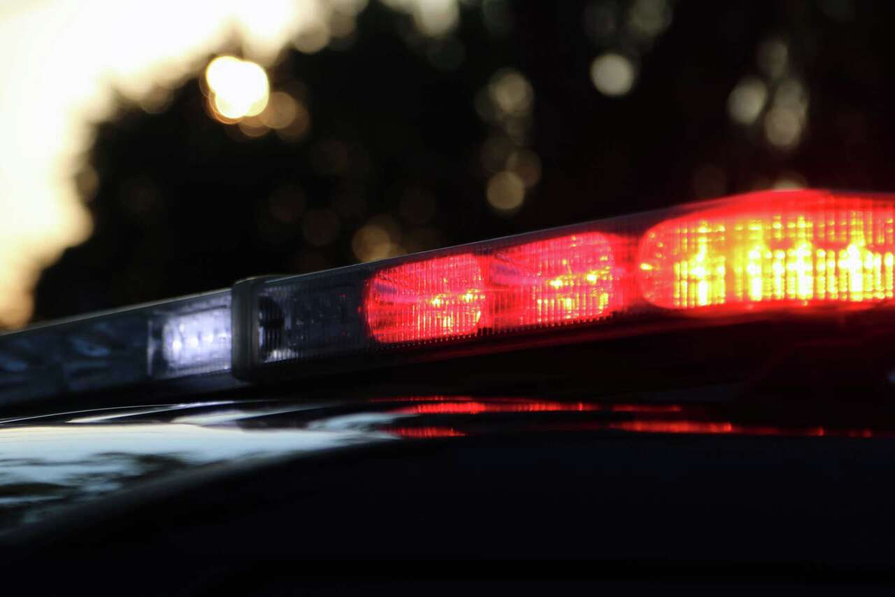 Two teenage passengers killed, driver critically injured in Pearsall crash