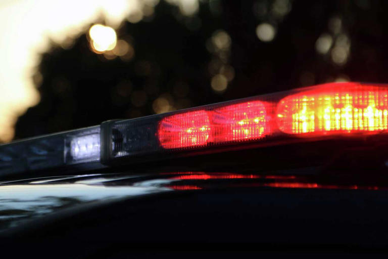 Interstate 10 closed in Hill Country due to 20-vehicle pileup