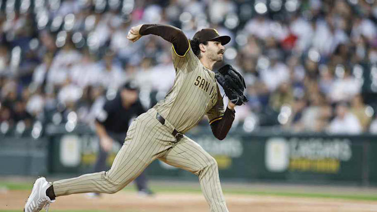 Padres Receive Unfortunate Update on Michael King, Dylan Cease Free Agency
