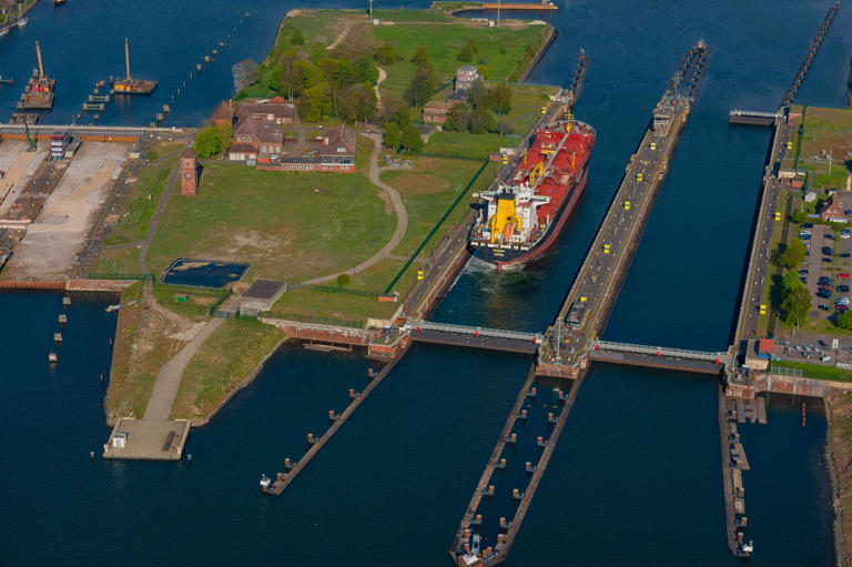 Where do The Celebrity Traitors cast stay? Here's where they sleep ...