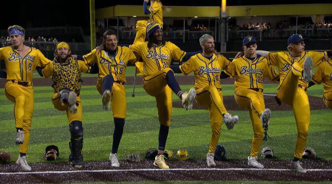 Savannah Bananas set to draw crowds to Haymarket Park, Memorial Stadium