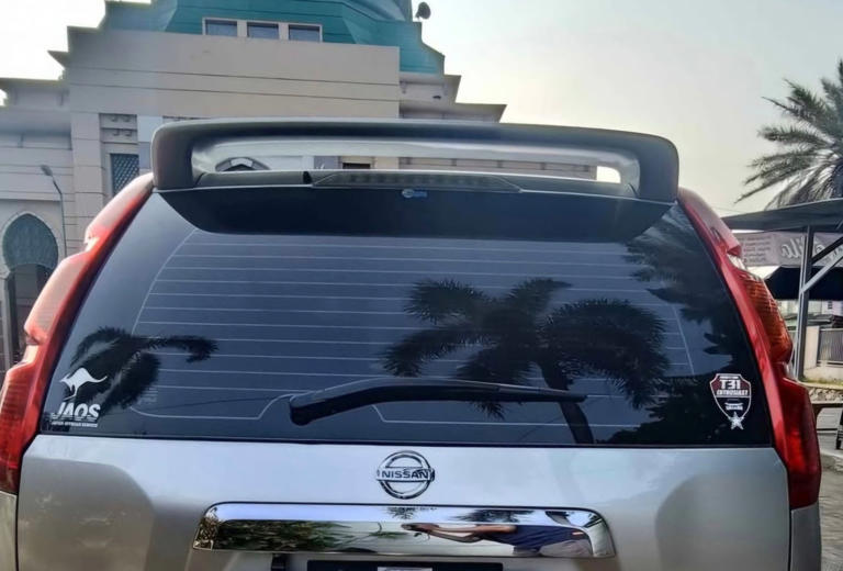 Ternyata kaca mobil bekas kusam bahayanya bukan hanya tidak enak dilihat
