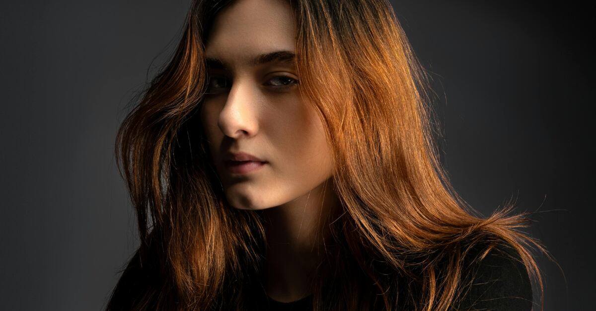 ¿Qué es el ‘glossy coco hair’? El tinte de cabello en tendencia que le ...