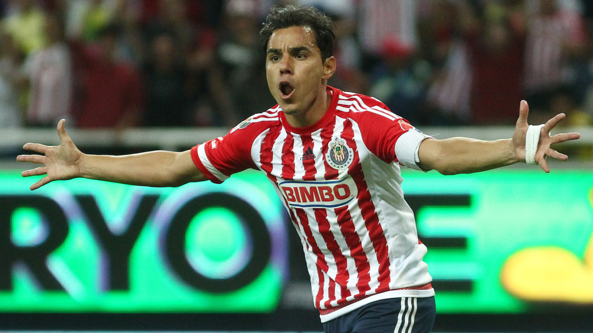 Revelan la insólita declaración de Omar Bravo tras ser detenido por ...