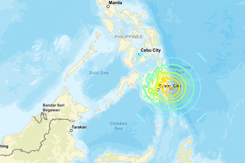 BREAKING: Philippines rocked by 7.6-magnitude earthquake as tsunami ...
