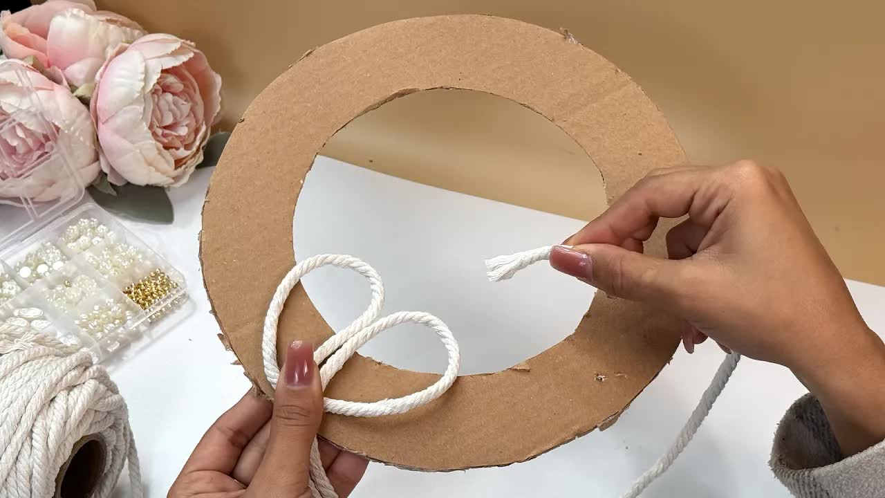 Incredible Cardboard transformation using ordinary String! Home decor ...