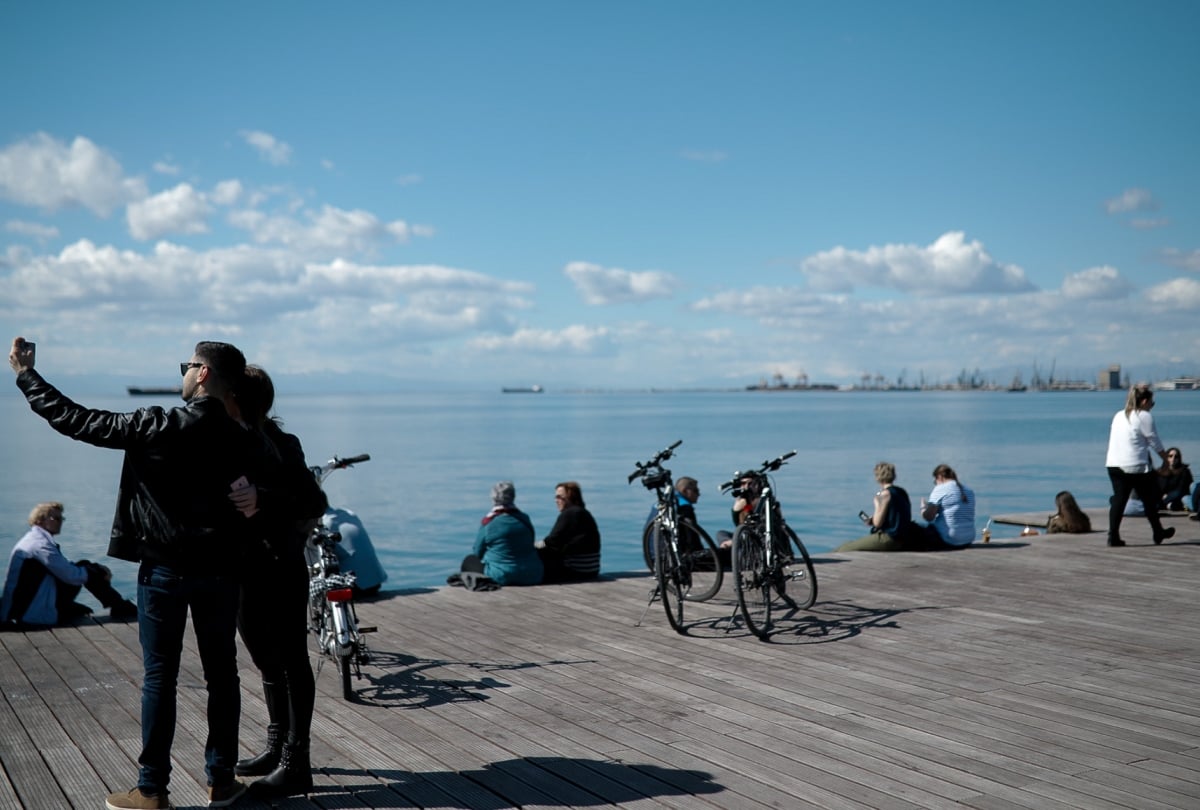 Βροχές τέλος: Βελτιώνεται ο καιρός από το απόγευμα - Ανεβαίνει η ...